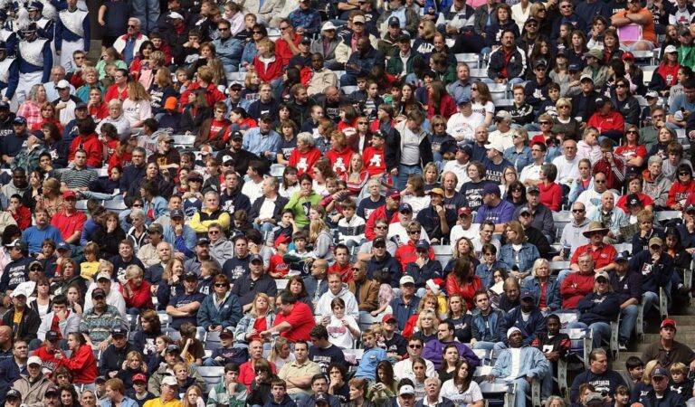 Sports tourism global value to hit $1.7 trillion by 2032 - WEF report ...